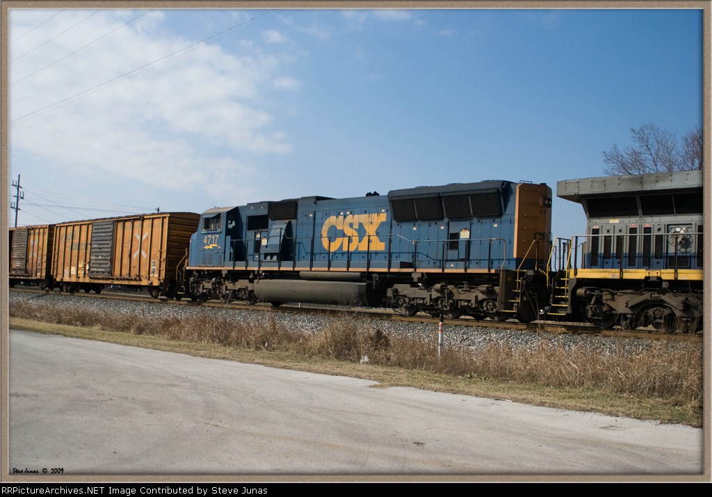 CSX 4717